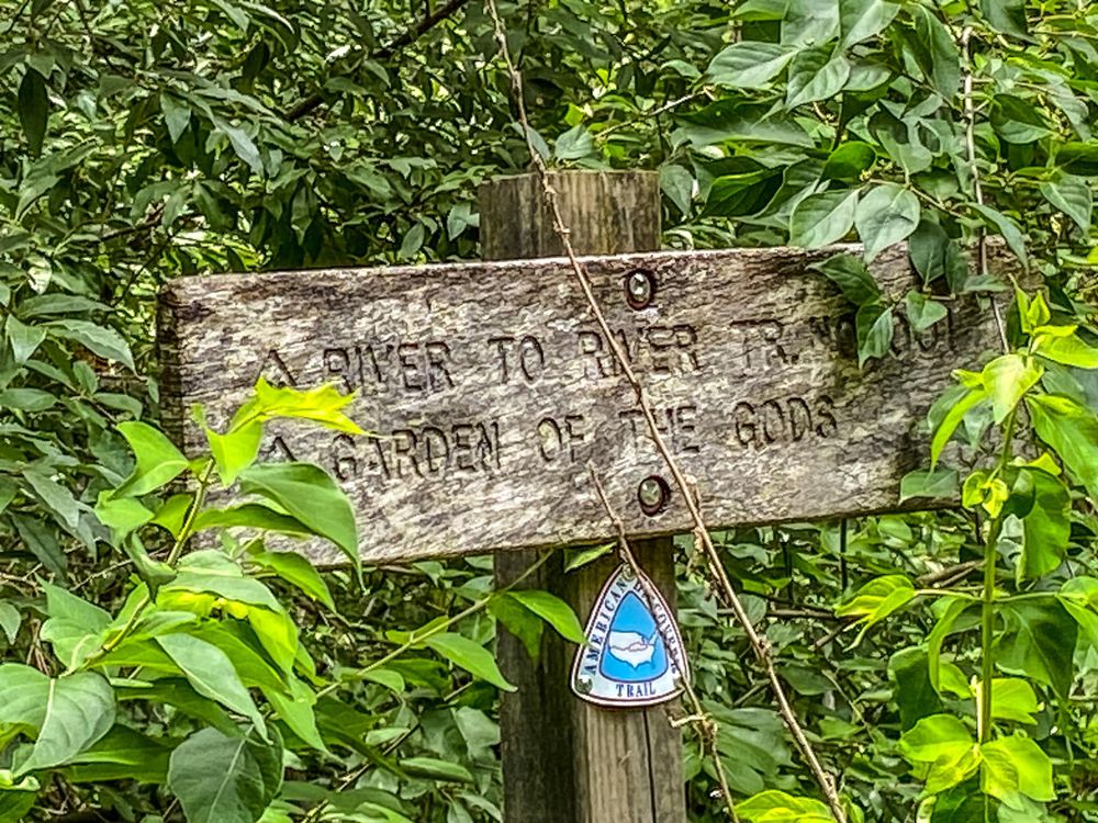 Hiking America - Maps and Guides to the American Discovery Trail